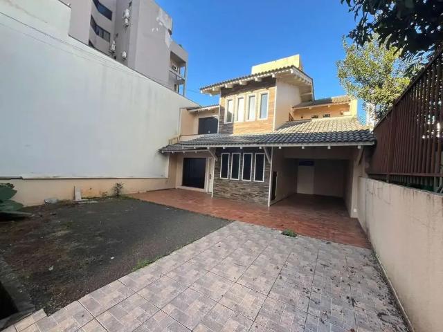 Casa / Sobrado para Locação em Chapecó/SC Centro 3 Quartos