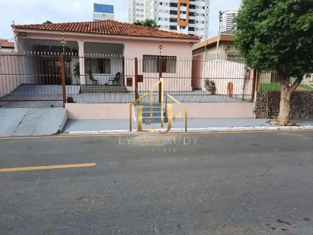 Casa / Sobrado para Locação em Cuiabá/MT Centro Norte 4 Quartos