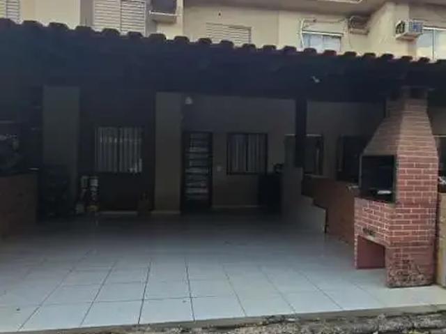 Casa / Sobrado para Locação em Cuiabá/MT Barra do Pari