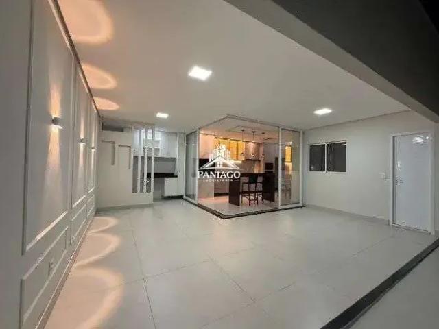 Casa / Sobrado para Locação em Cuiabá/MT Goiabeiras 4 Quartos