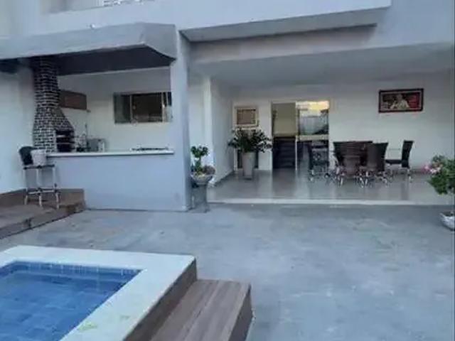 Casa / Sobrado para Locação em Cuiabá/MT Jardim Guanabara 4 Quartos