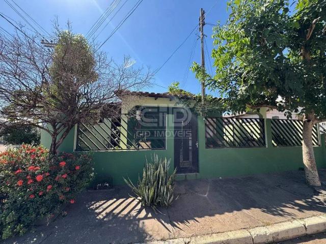 Casa / Sobrado para Locação em Cuiabá/MT Parque Cuiabá 2 Quartos