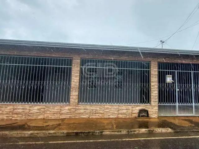 Casa / Sobrado para Locação em Cuiabá/MT Pedra 90 3 Quartos