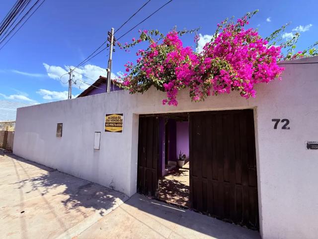 Casa / Sobrado para Locação em Cuiabá/MT Praeirinho 4 Quartos
