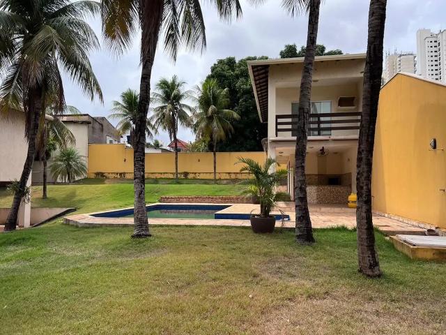 Casa / Sobrado para Locação em Cuiabá/MT Ribeirão da Ponte 4 Quartos
