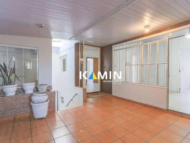 Casa / Sobrado para Locação em Curitiba/PR Taboão 4 Quartos