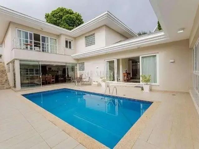 Casa / Sobrado para Locação em Curitiba/PR Taboão 4 Quartos