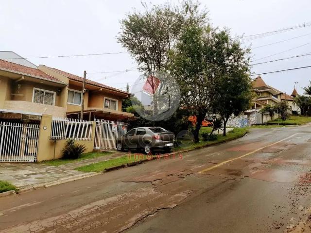 Casa / Sobrado para Locação em Curitiba/PR Tingui 3 Quartos
