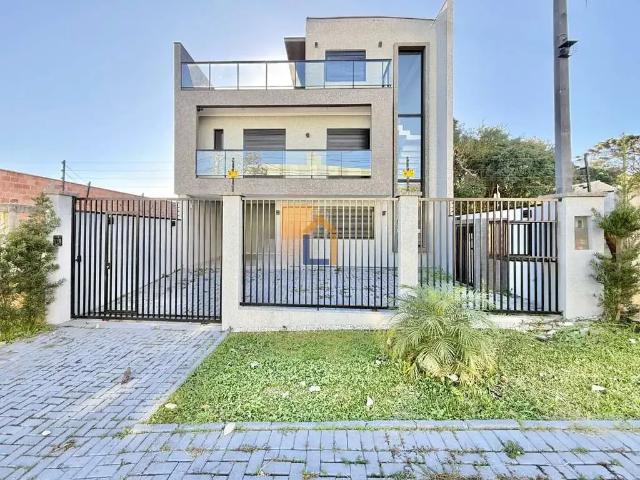 Casa / Sobrado para Locação em Curitiba/PR Tingui 3 Quartos
