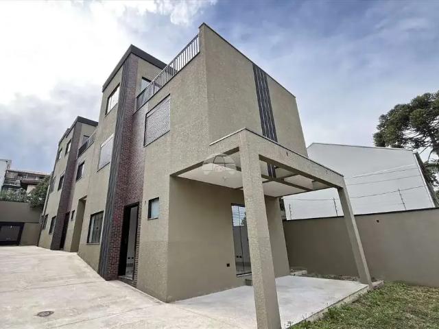 Casa / Sobrado para Locação em Curitiba/PR Uberaba 3 Quartos
