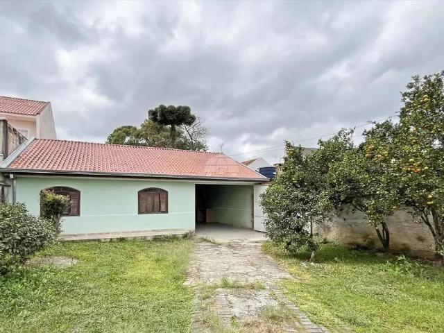 Casa / Sobrado para Locação em Curitiba/PR Uberaba 3 Quartos