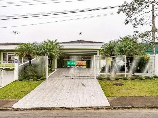 Casa / Sobrado para Locação em Curitiba/PR Xaxim 3 Quartos