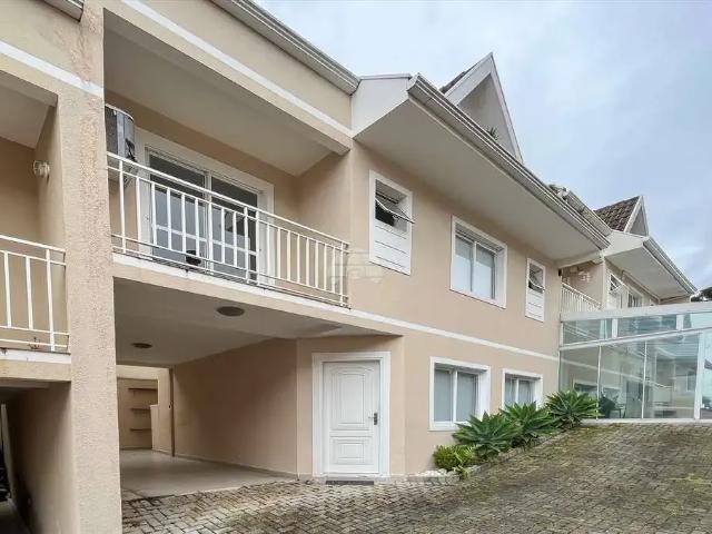 Casa / Sobrado para Locação em Curitiba/PR Xaxim 3 Quartos