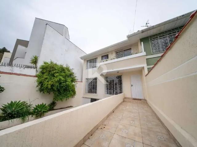 Casa / Sobrado para Locação em Curitiba/PR Ahú 3 Quartos
