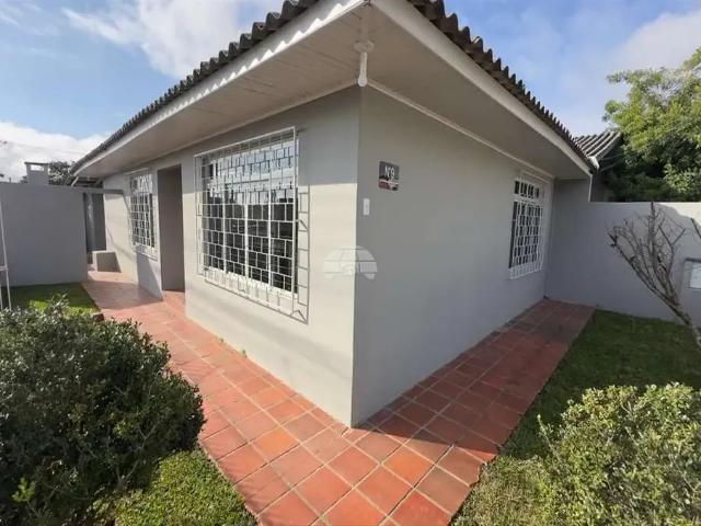 Casa / Sobrado para Locação em Curitiba/PR Atuba 3 Quartos