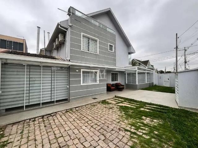 Casa / Sobrado para Locação em Curitiba/PR Atuba 3 Quartos
