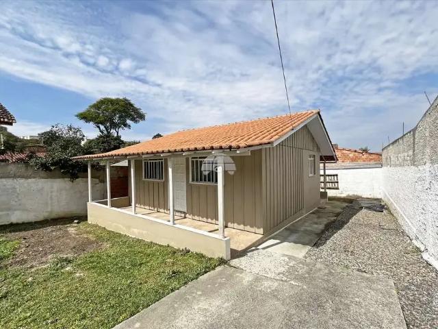 Casa / Sobrado para Locação em Curitiba/PR Bairro Alto 2 Quartos