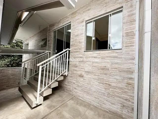 Casa / Sobrado para Locação em Curitiba/PR Bairro Alto 2 Quartos