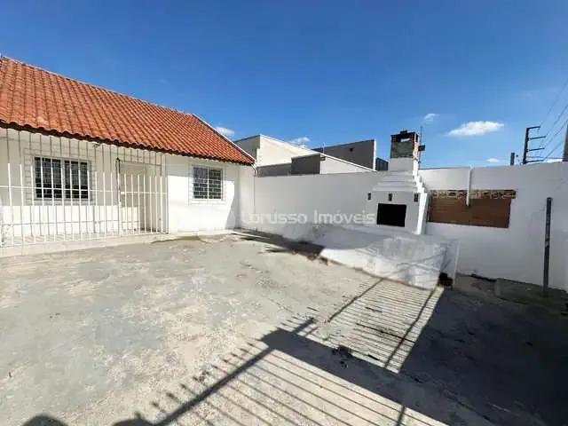 Casa / Sobrado para Locação em Curitiba/PR Bairro Alto 2 Quartos