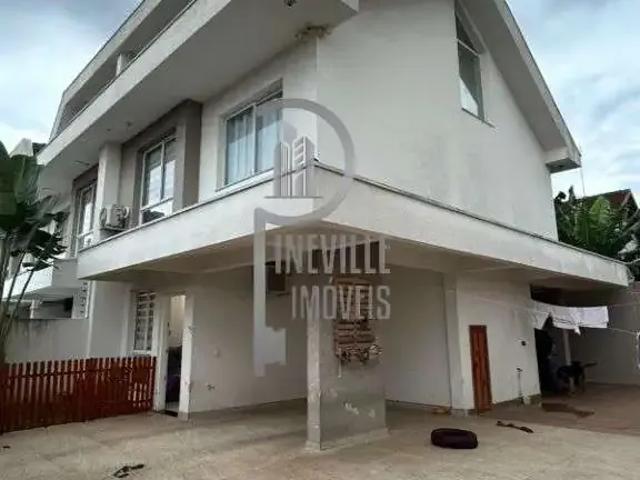 Casa / Sobrado para Locação em Curitiba/PR Bairro Alto 3 Quartos