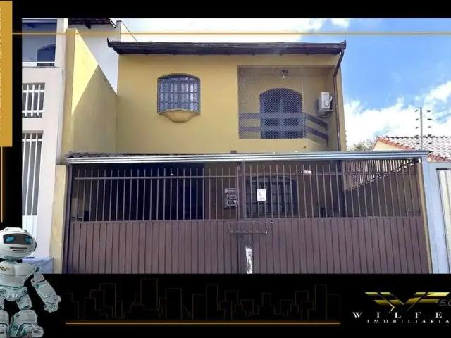 Casa / Sobrado para Locação em Curitiba/PR Bairro Alto 3 Quartos