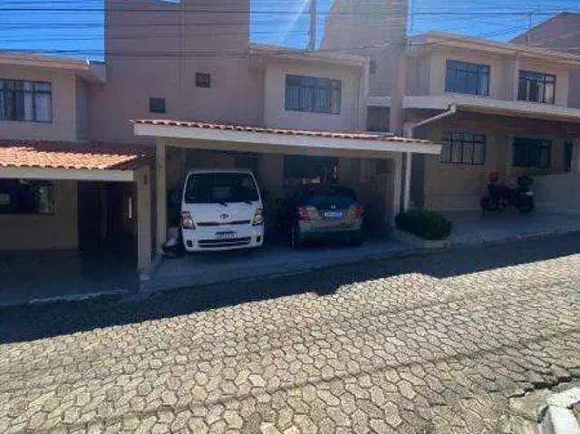 Casa / Sobrado para Locação em Curitiba/PR Bairro Alto 3 Quartos
