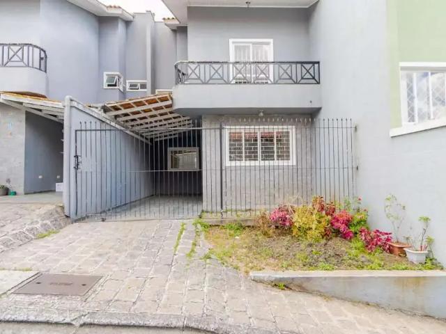 Casa / Sobrado para Locação em Curitiba/PR Bairro Alto 3 Quartos