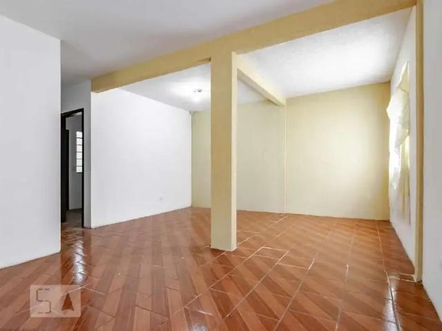 Casa / Sobrado para Locação em Curitiba/PR Bairro Alto 3 Quartos