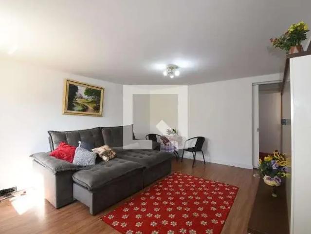 Casa / Sobrado para Locação em Curitiba/PR Barreirinha 5 Quartos