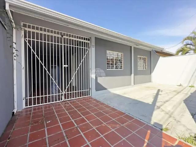 Casa / Sobrado para Locação em Curitiba/PR Barreirinha 2 Quartos