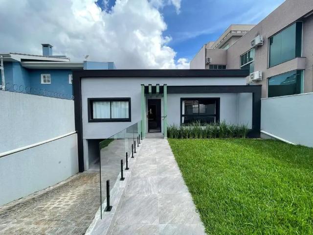 Casa / Sobrado para Locação em Curitiba/PR Bom Retiro 3 Quartos