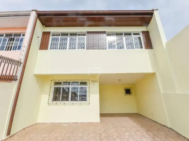 Casa / Sobrado para Locação em Curitiba/PR Boa Vista 3 Quartos