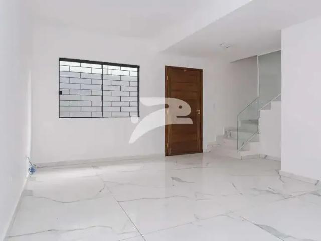 Casa / Sobrado para Locação em Curitiba/PR Boa Vista 2 Quartos
