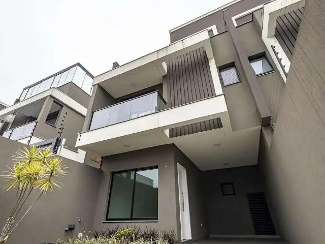Casa / Sobrado para Locação em Curitiba/PR Boqueirão 3 Quartos