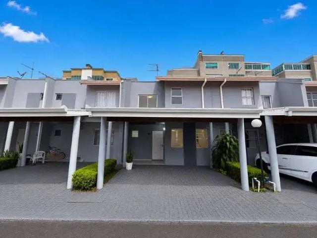 Casa / Sobrado para Locação em Curitiba/PR Boqueirão 3 Quartos