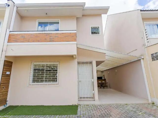 Casa / Sobrado para Locação em Curitiba/PR Boqueirão 3 Quartos