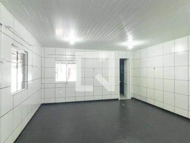 Casa / Sobrado para Locação em Curitiba/PR Boqueirão 1 Quartos