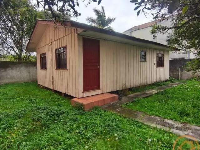 Casa / Sobrado para Locação em Curitiba/PR Boqueirão 2 Quartos