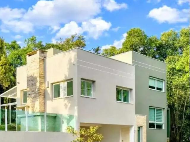 Casa / Sobrado para Locação em Curitiba/PR Campo Comprido 5 Quartos