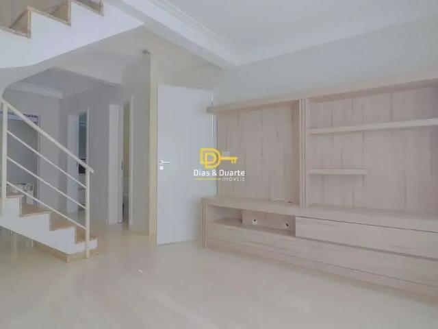 Casa / Sobrado para Locação em Curitiba/PR Campo Comprido 3 Quartos