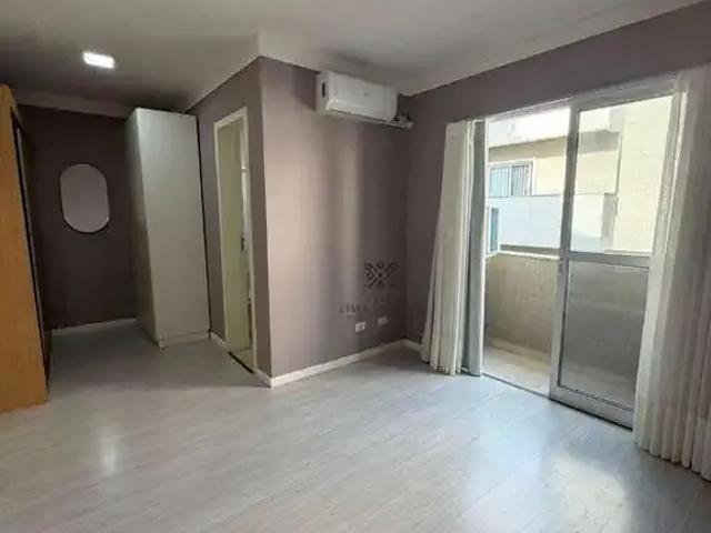 Casa / Sobrado para Locação em Curitiba/PR Campo Comprido 3 Quartos
