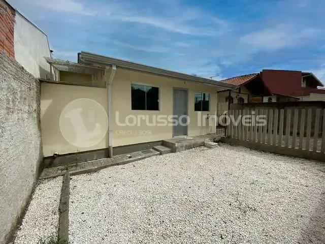 Casa / Sobrado para Locação em Curitiba/PR Cajuru 2 Quartos