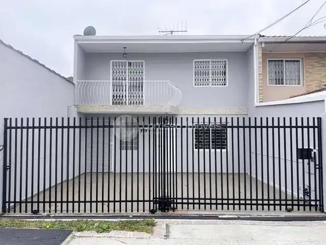 Casa / Sobrado para Locação em Curitiba/PR Capão da Imbuia 3 Quartos