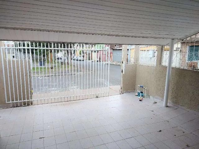 Casa / Sobrado para Locação em Curitiba/PR Cidade Industrial 2 Quartos