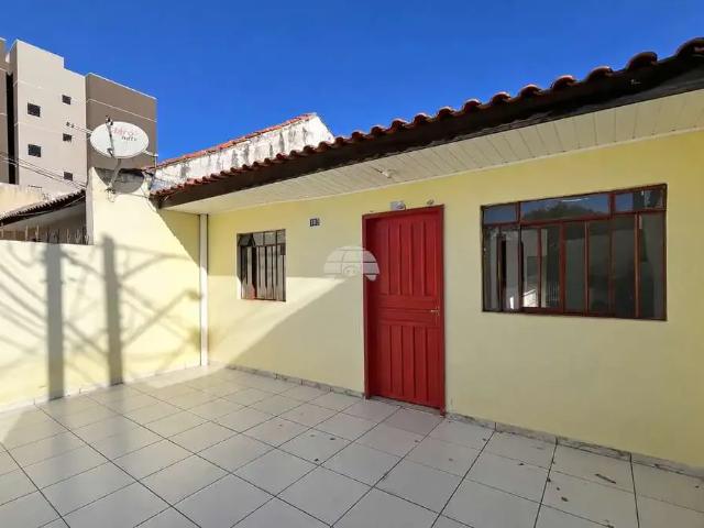 Casa / Sobrado para Locação em Curitiba/PR Cidade Industrial 2 Quartos