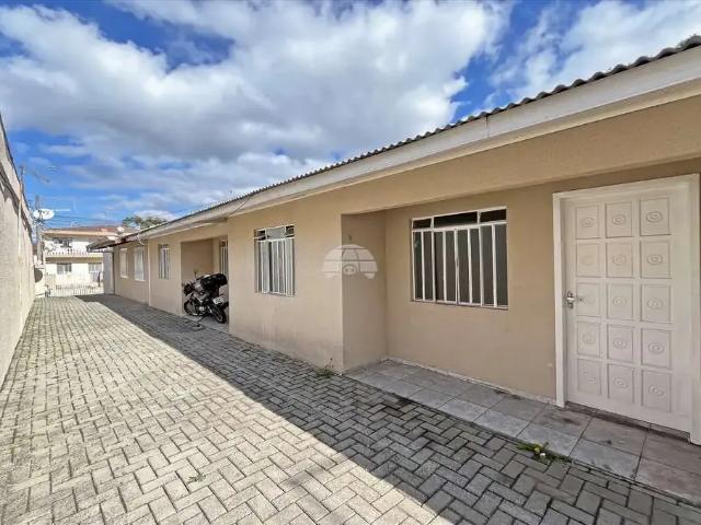 Casa / Sobrado para Locação em Curitiba/PR Cidade Industrial 2 Quartos