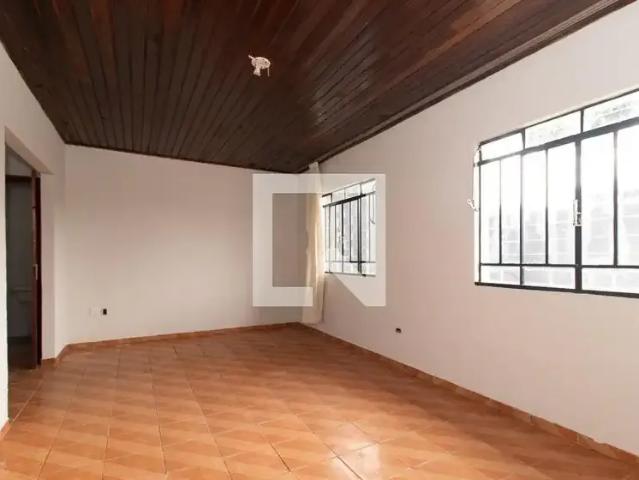 Casa / Sobrado para Locação em Curitiba/PR Cidade Industrial 3 Quartos