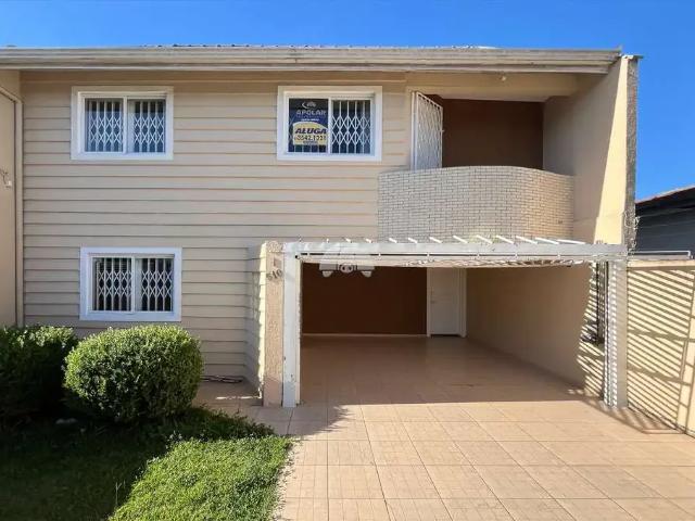 Casa / Sobrado para Locação em Curitiba/PR Fanny 3 Quartos