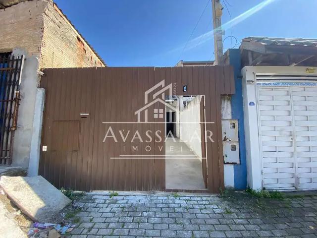 Casa / Sobrado para Locação em Curitiba/PR Ganchinho 2 Quartos