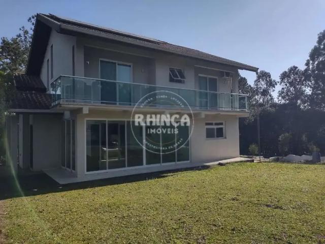 Casa / Sobrado para Locação em Curitiba/PR Ganchinho 4 Quartos